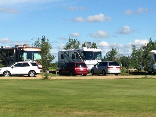 Campground Camrose | Whistle Stop Golf Course